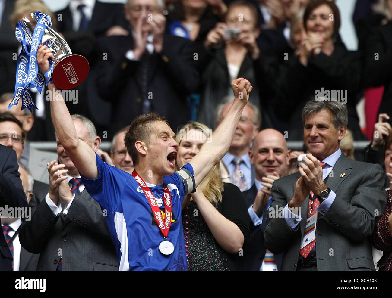 John berylson millwall hi-res stock photography and images - Alamy