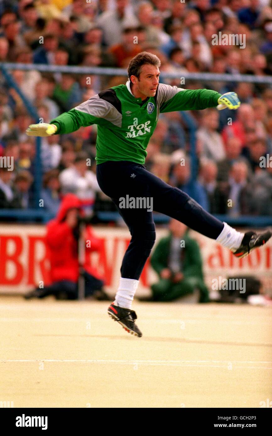 Mervyn day hi-res stock photography and images - Alamy