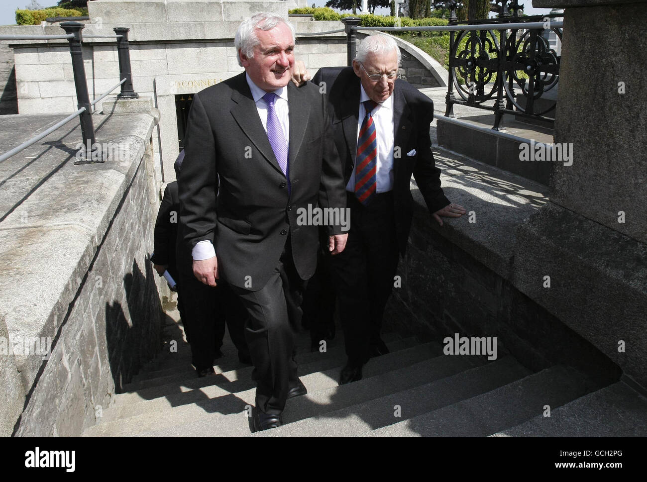 Former Northern Ireland First Minister Dr. Ian Paisley (right), climbs ...