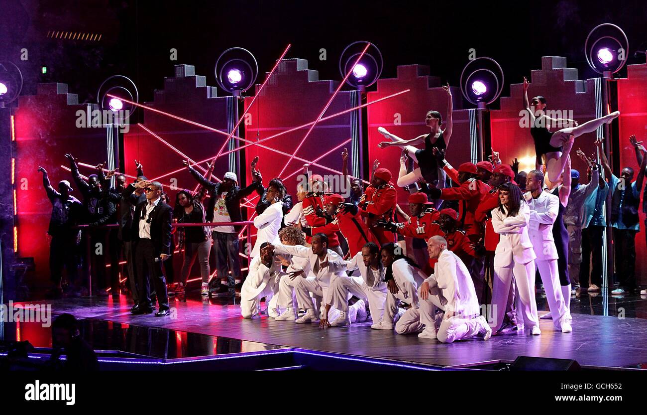 Flawless perform on stage 2010 national movie royal festival hall hi ...