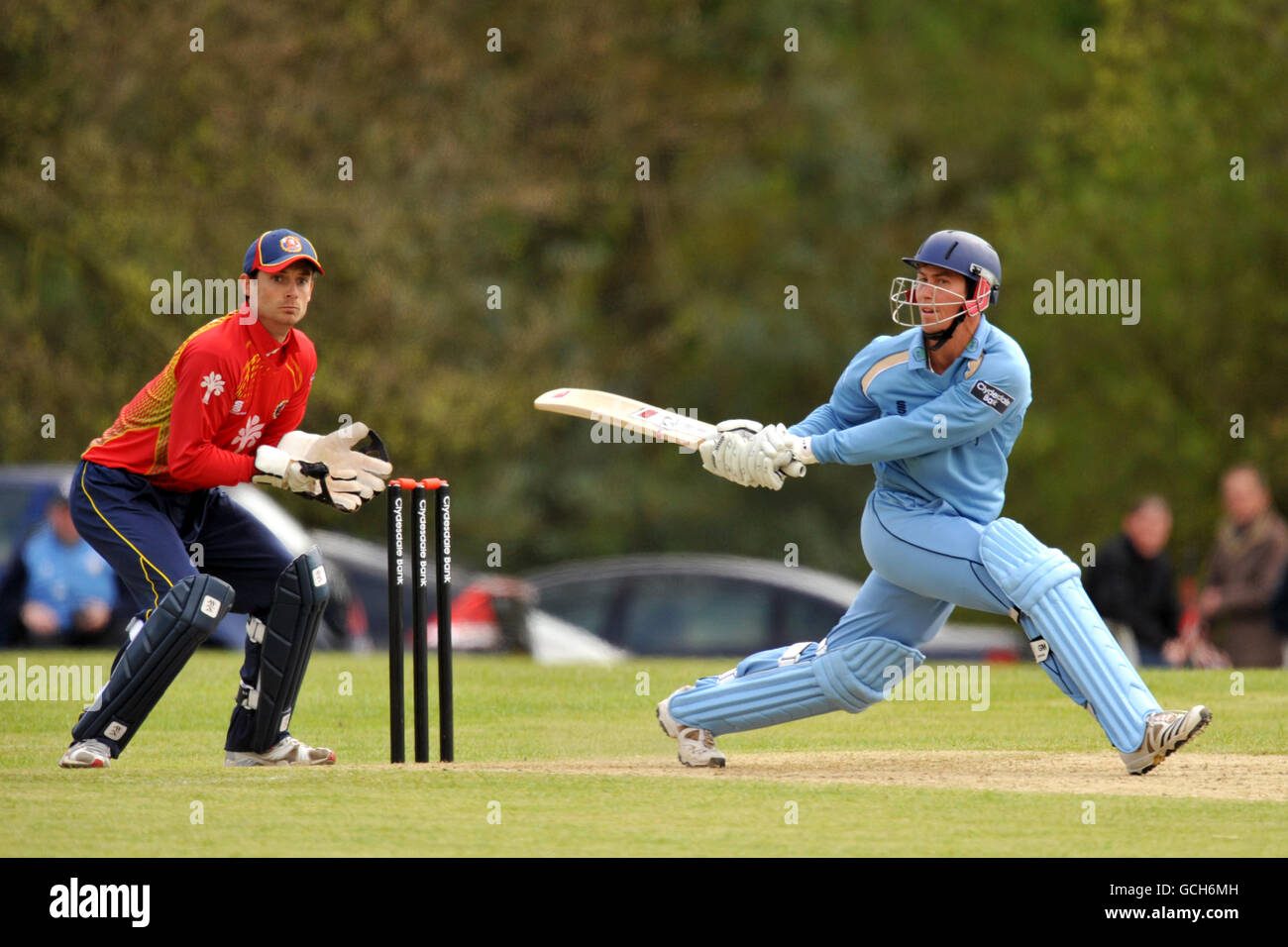 Wicket keepers pads hi-res stock photography and images - Alamy