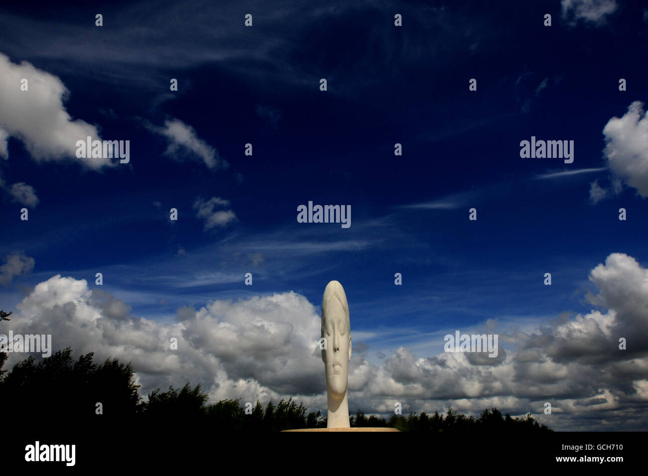 Landmarks - Dream Statue - St Helens Stock Photo - Alamy
