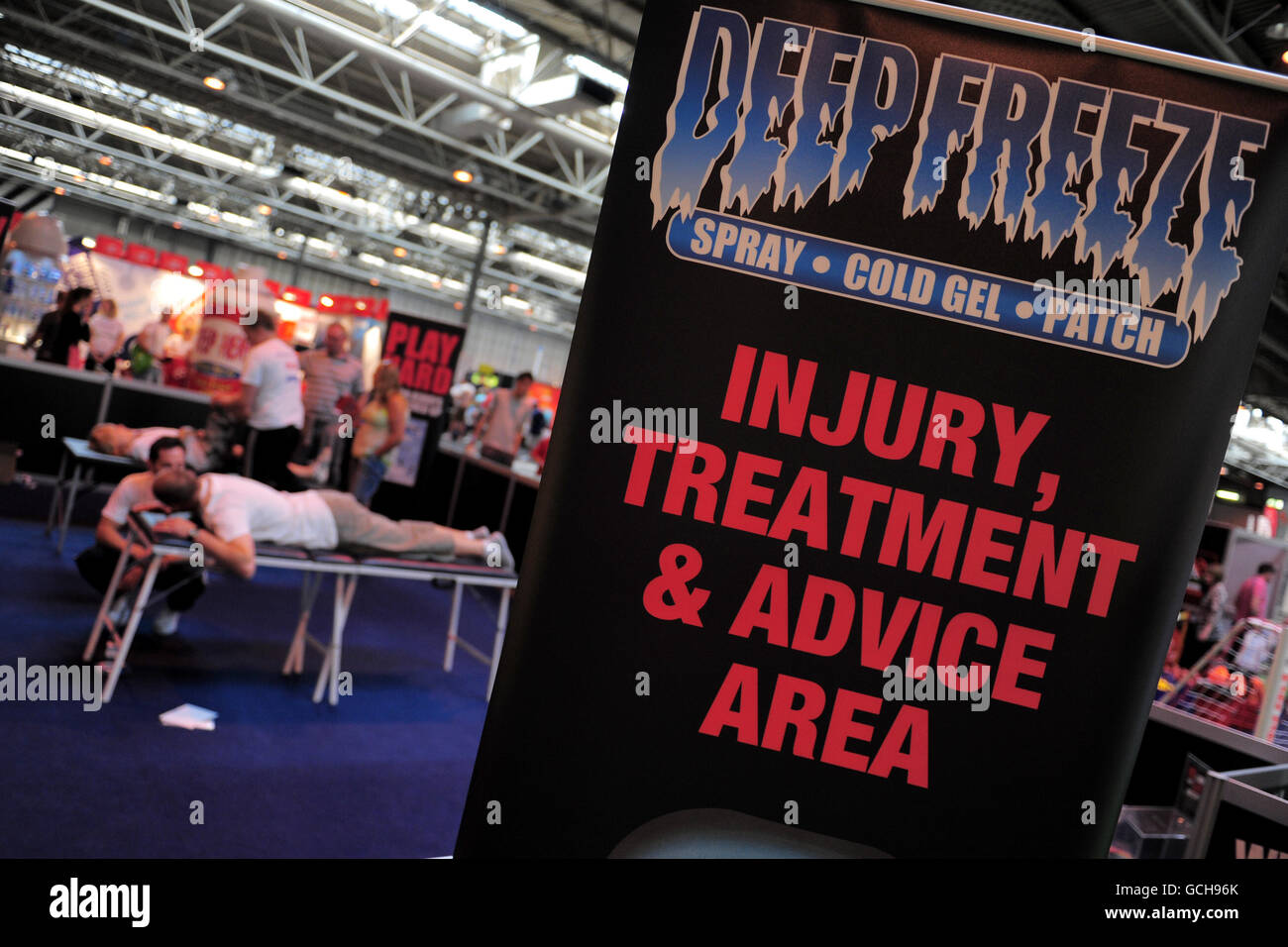 Football massage therapy sport general view gv ampics hi-res stock ...