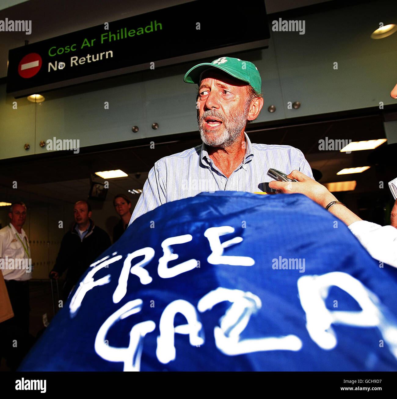 Former UN assistant secretary-general Denis Halliday arrives back at ...