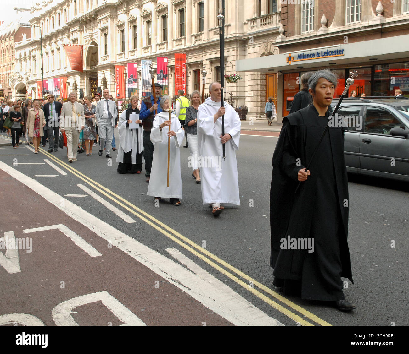 The annual procession of Summer Exhibition artists sets out from the ...