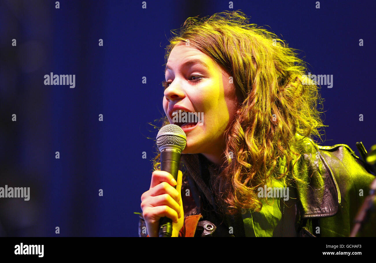 Coco Sumner, daughter of rock star Sting singing with her band I Blame ...