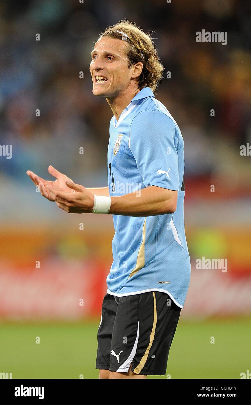 Diego forlán world cup hi-res stock photography and images - Alamy