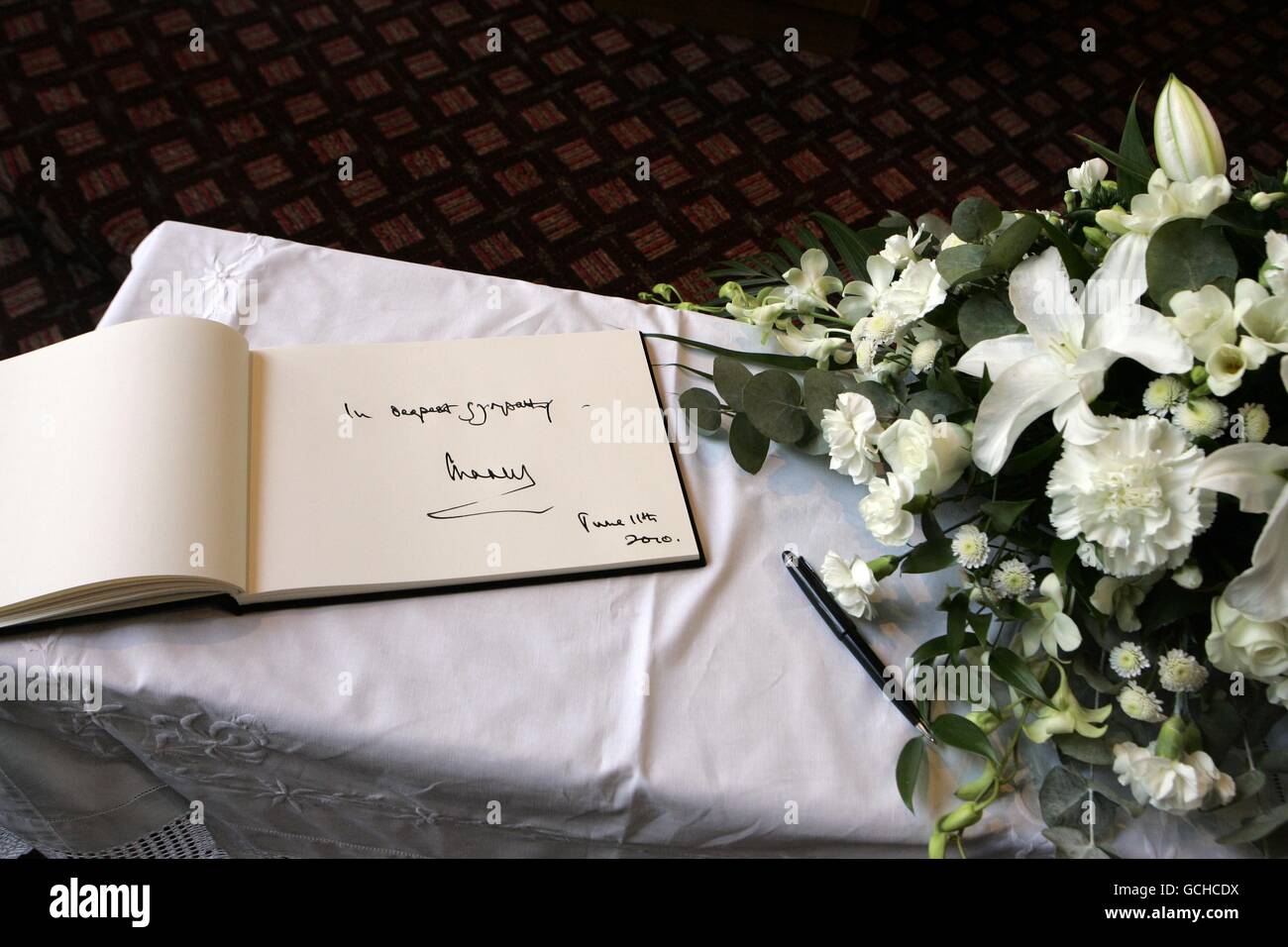 Stock Signature Mangsb Hi res Stock Photography And Images Alamy stock-signature-mangsb-hi-res-stock-photography-and-images-alamy