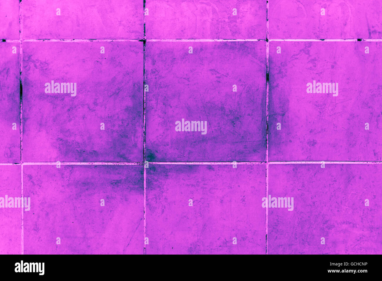 Blue and white wall tiles hi-res stock photography and images - Alamy