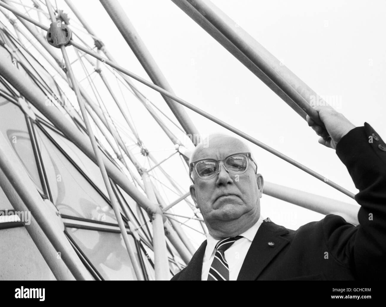 Buckminster Fuller at the Climatron greenhouse, Missouri Botanical ...