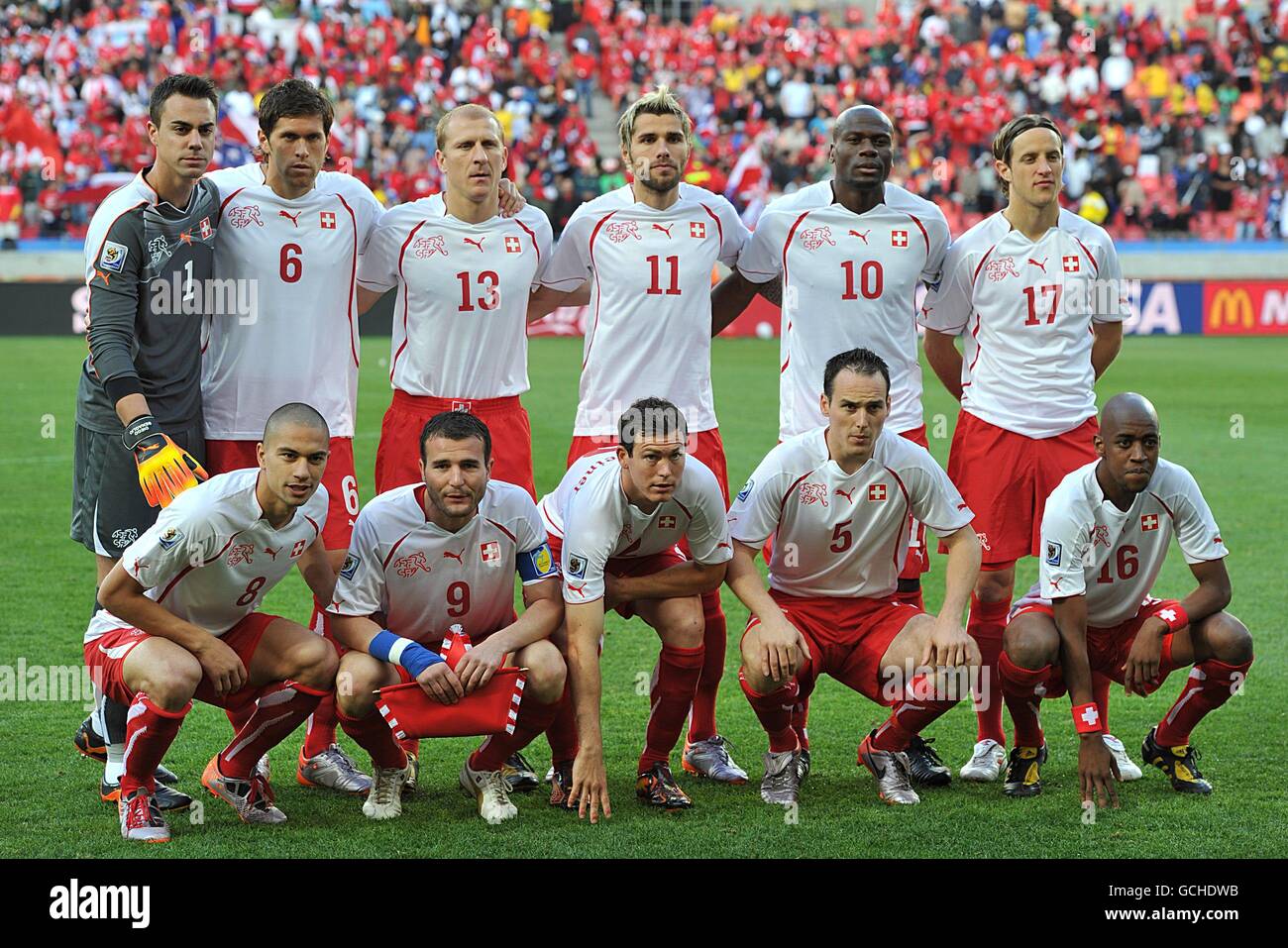 Soccer - 2010 FIFA World Cup South Africa - Group H - Chile v ...