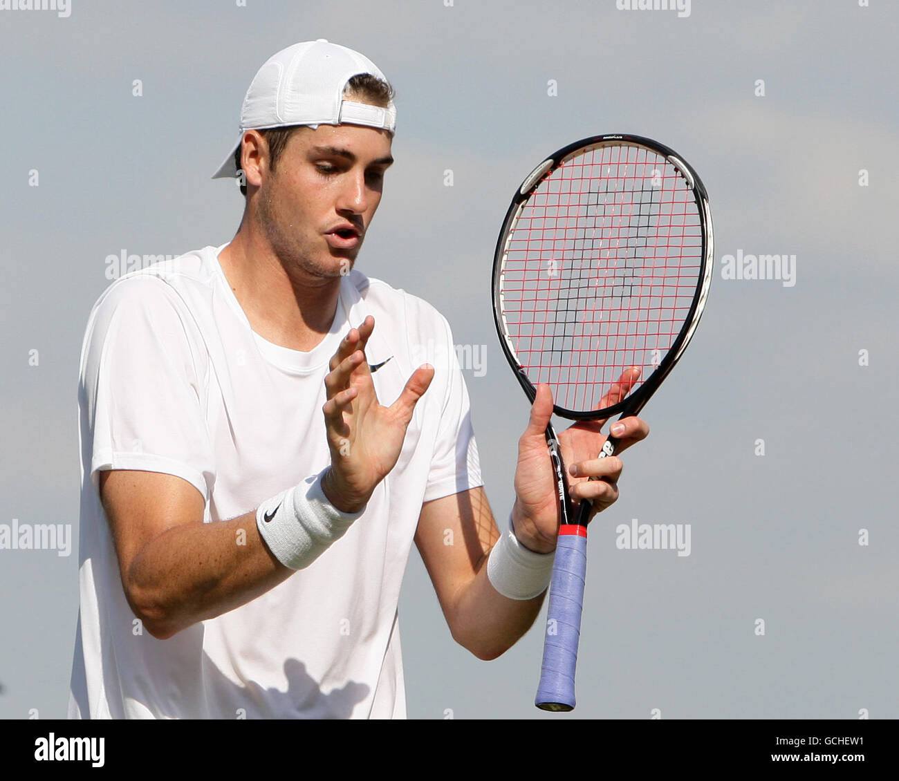 Isner and mahut hi-res stock photography and images - Alamy
