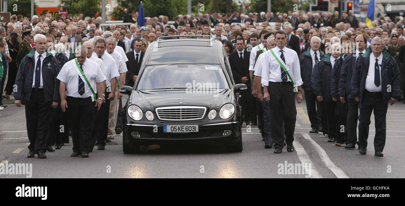 The coffin of former Chief of Staff of the Defence Forces, Dermot ...