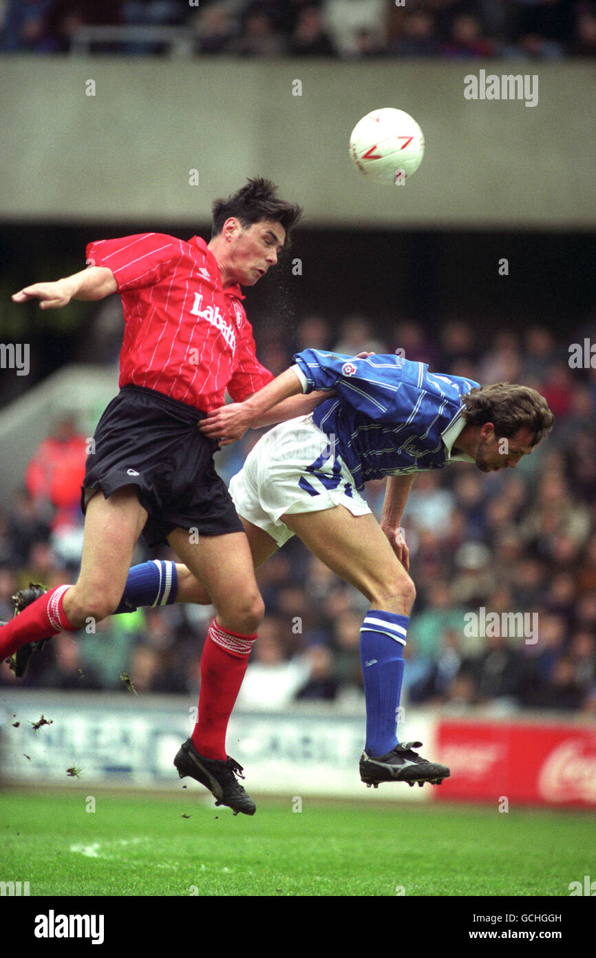 Nottingham forest dave mitchell hi-res stock photography and images - Alamy