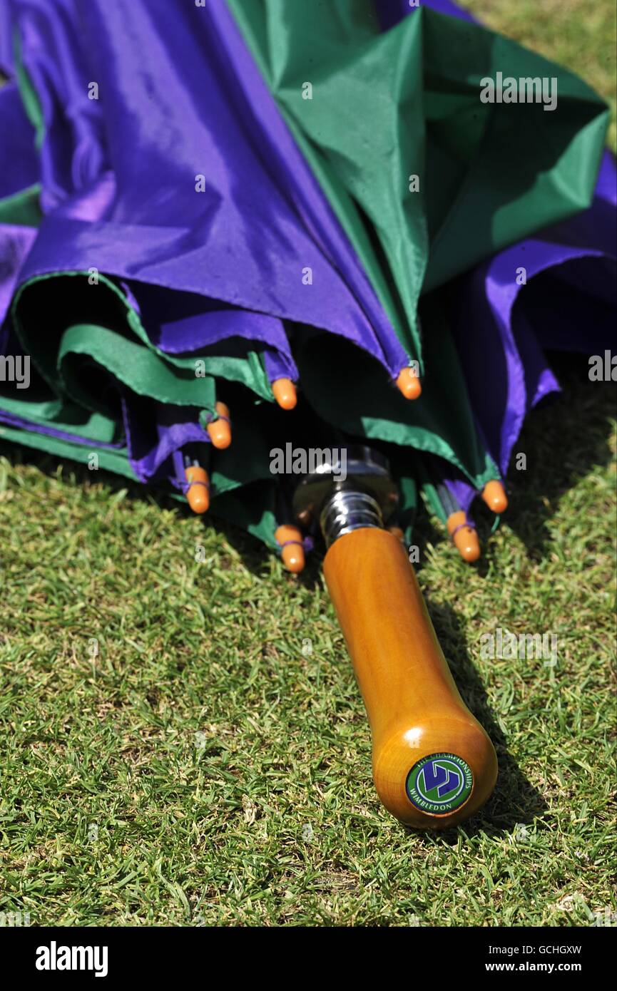 The wimbledon logo on umbrella hi-res stock photography and images - Alamy