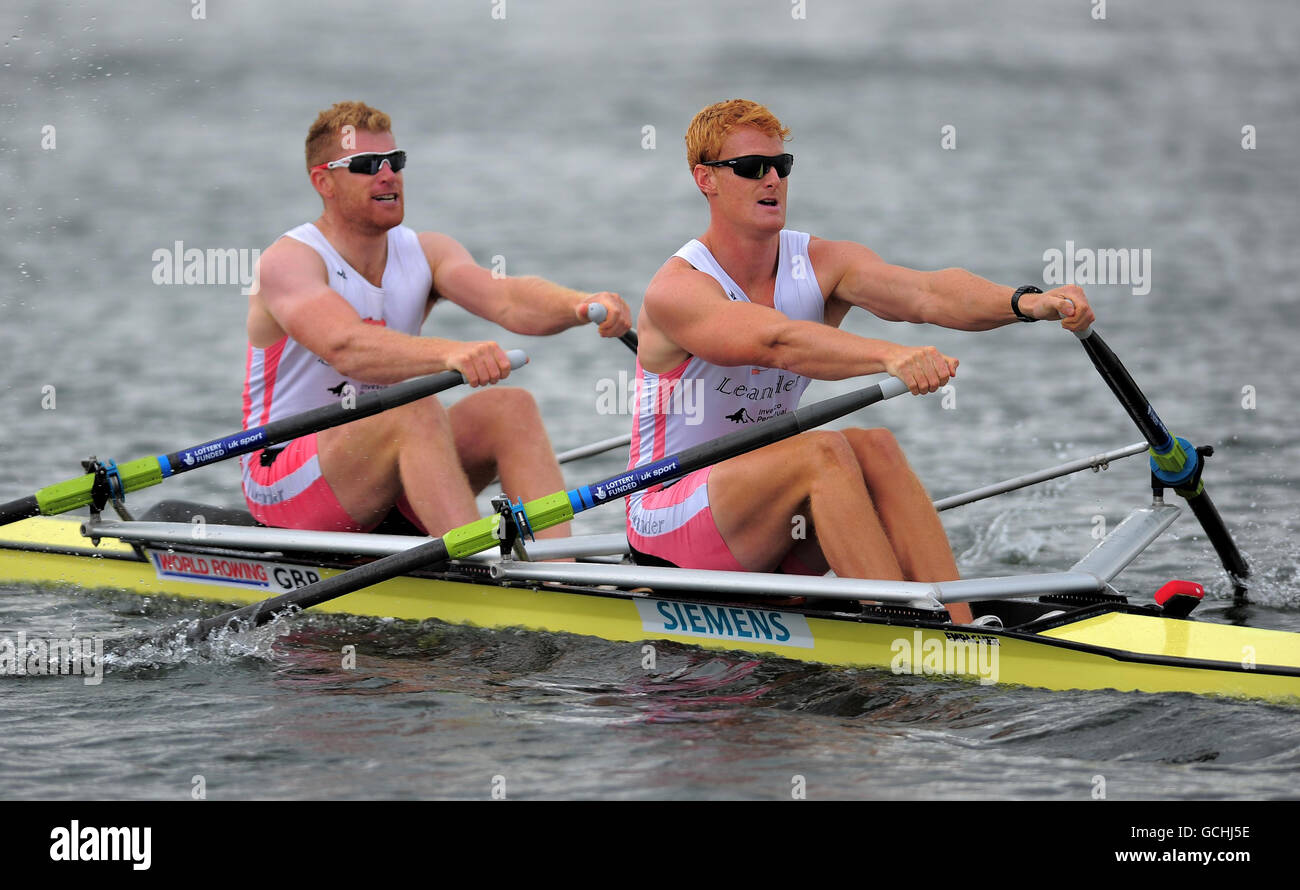 Great Britain's Matthews Wells (left) and Marcus Bateman in their ...