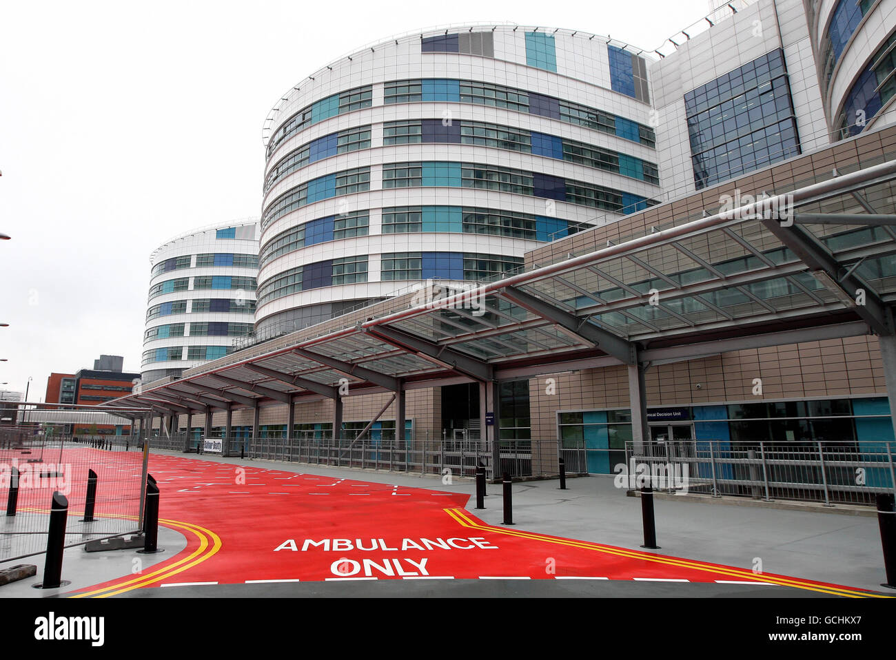 Queen elizabeth hospital birmingham hi-res stock photography and images ...