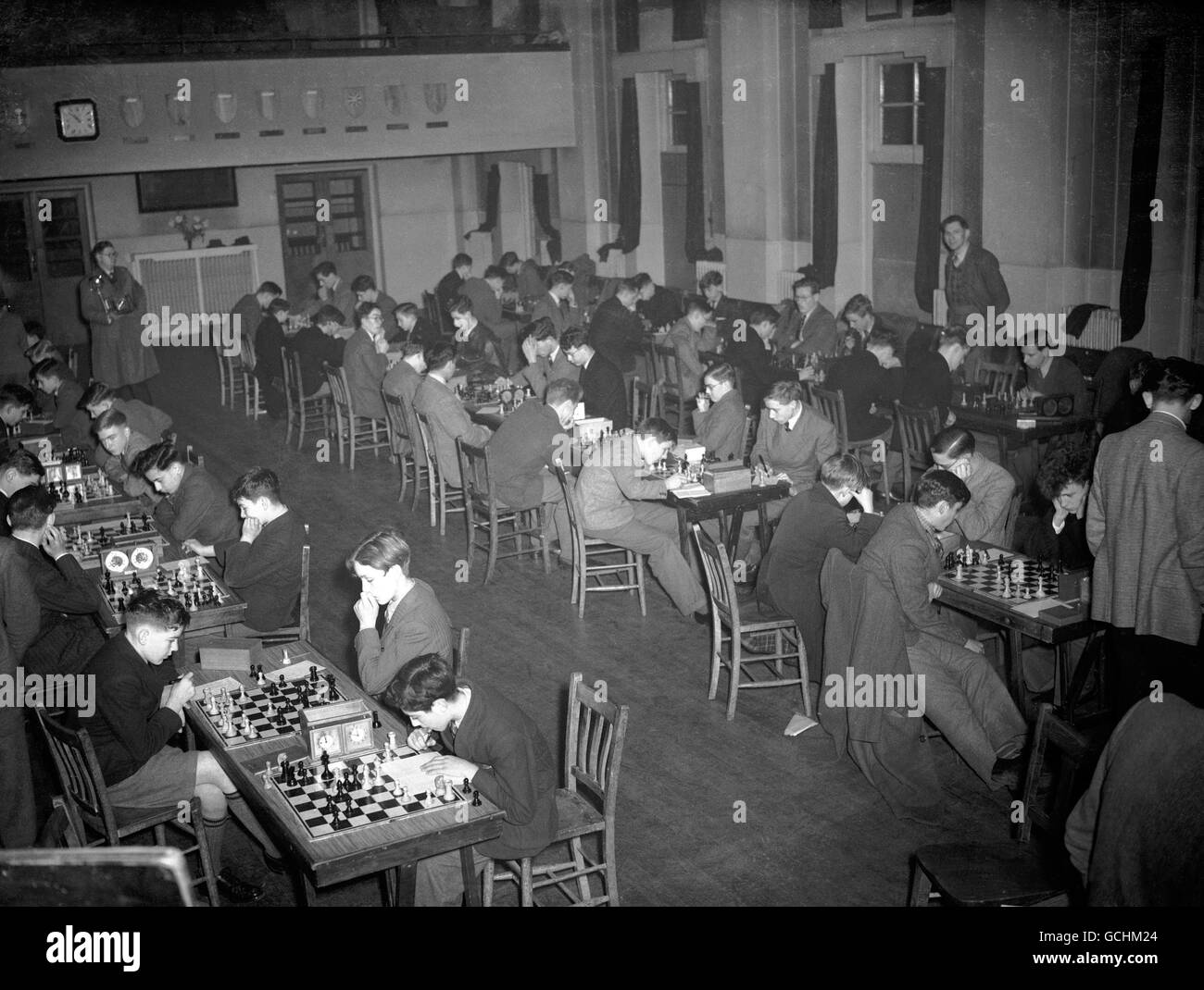 Chess - London Boys championships - William Ellis School, Highgate ...