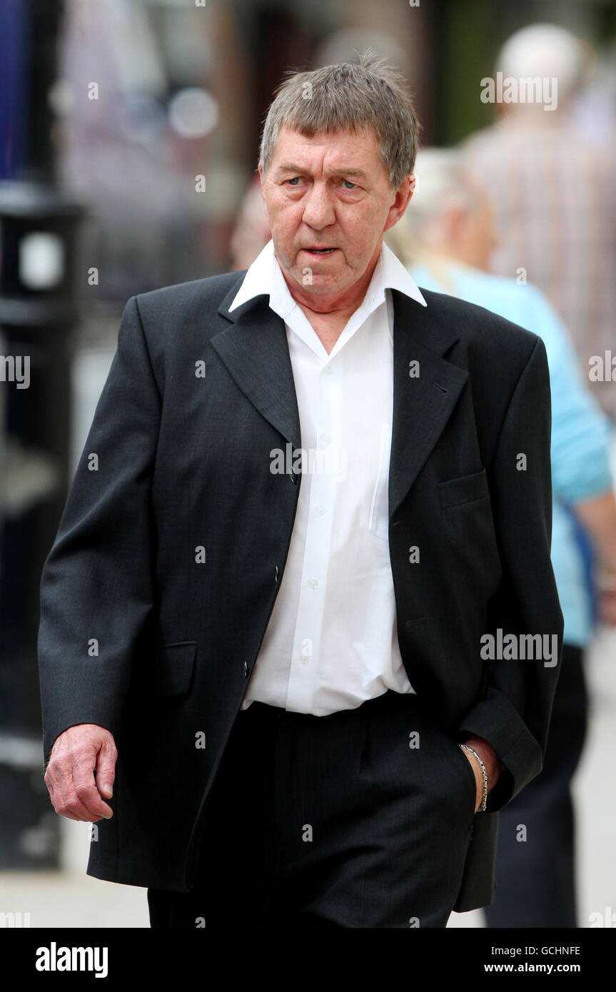 Sham marriages case Stock Photo - Alamy