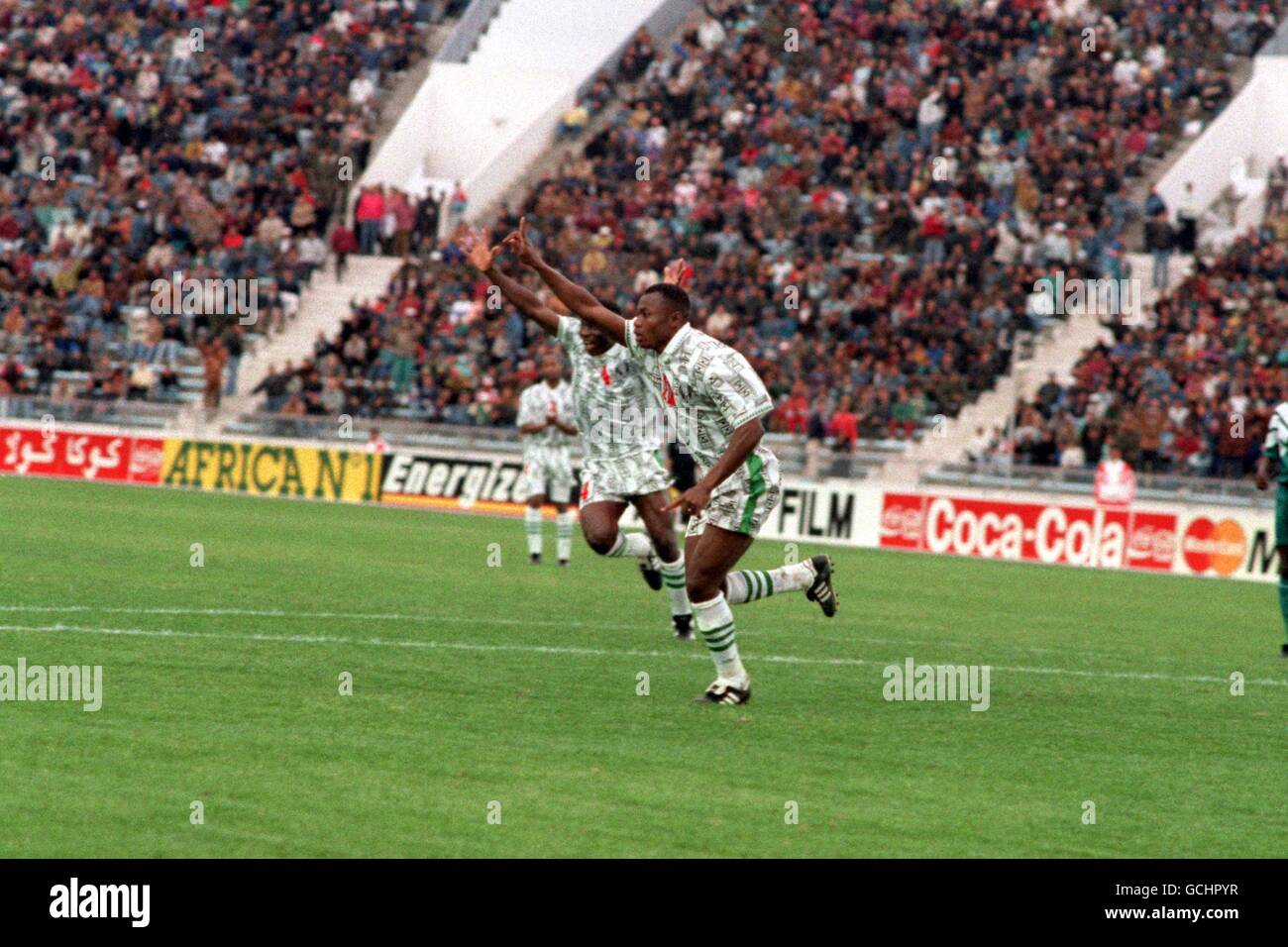 Emmanuel amunike hi-res stock photography and images - Alamy