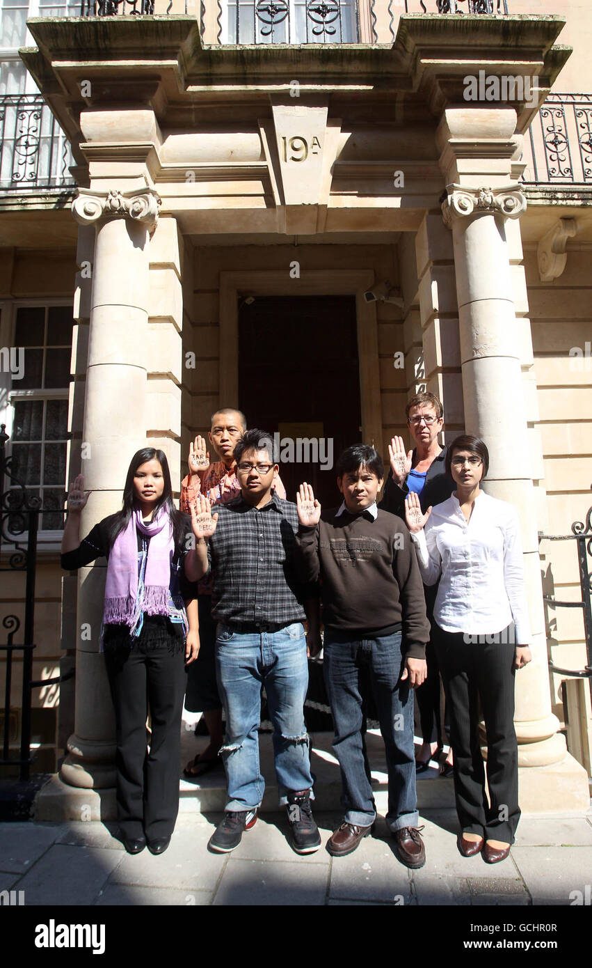 (from left) Zoya Phan, Htein Lin, Nay Oo Hlaing, Aung Gyi, Kate Allen ...