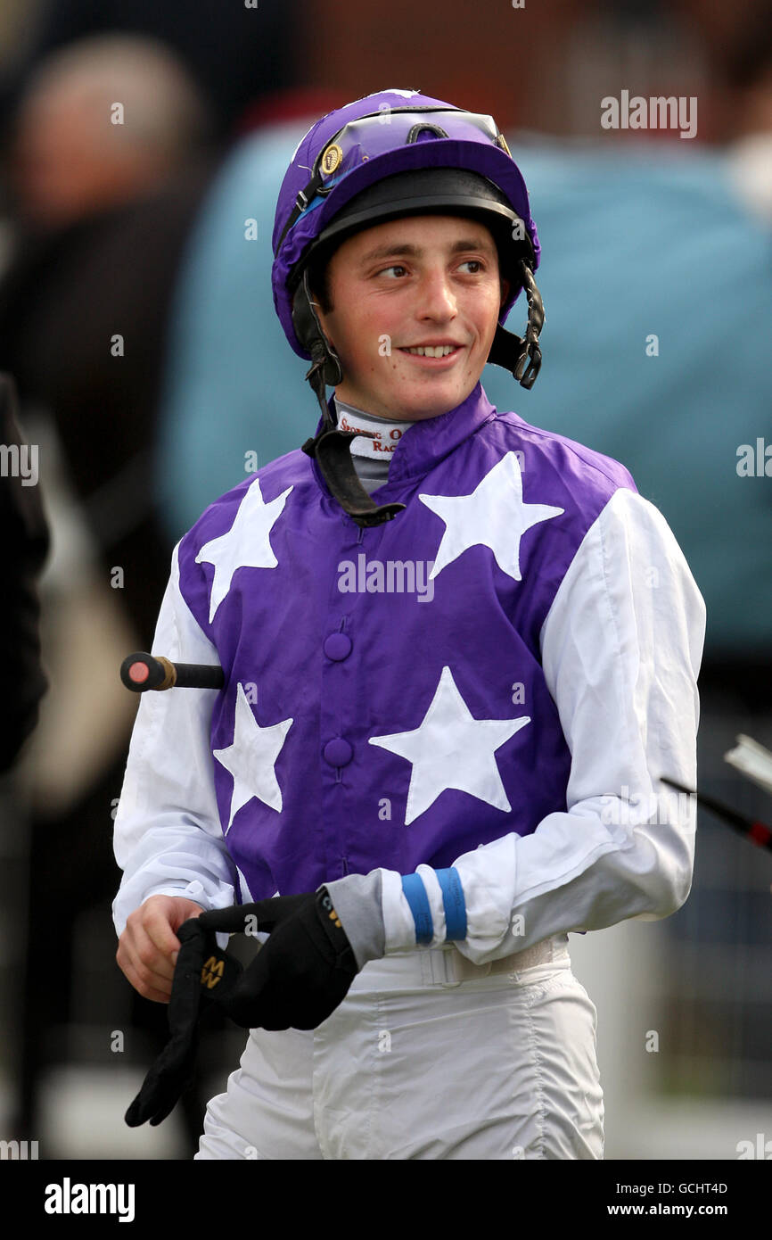 Horse Racing - Hilary Needler Trophy Night - Beverley Racecourse. Duran ...