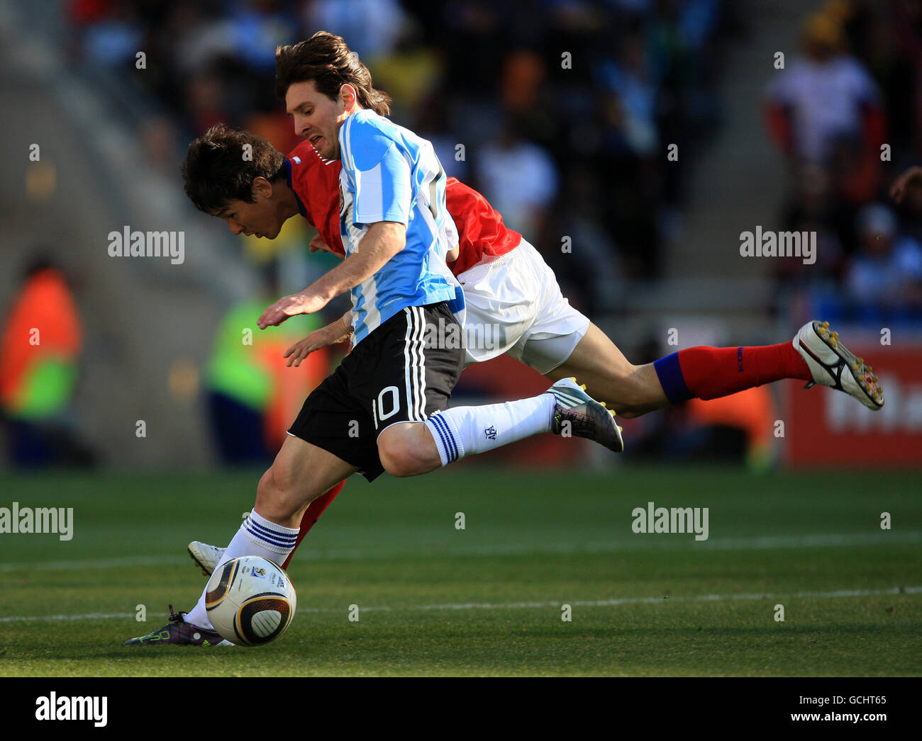 Lionel messi argentina 2010 hi-res stock photography and images - Alamy