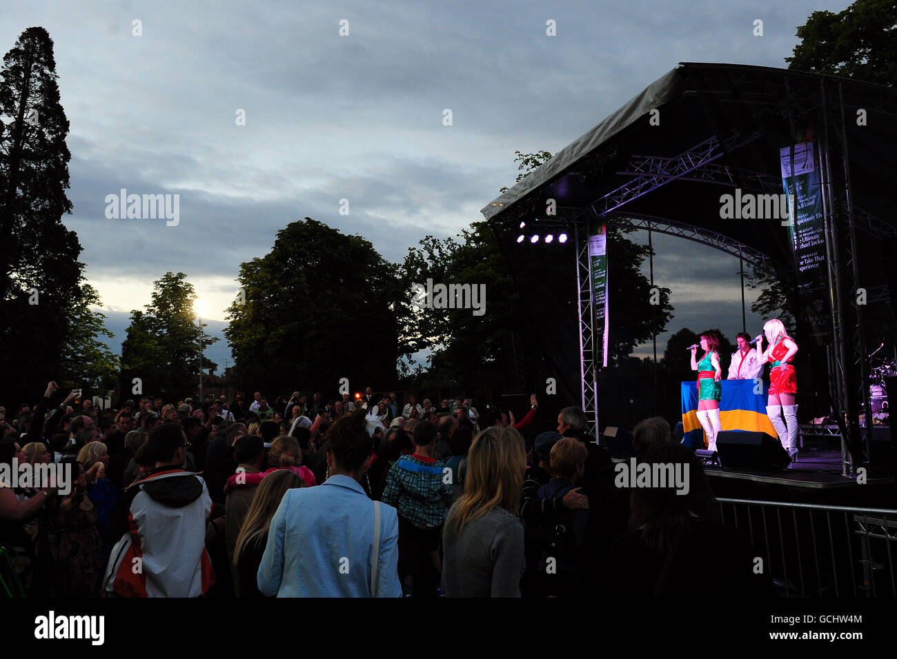 Abba inferno perform for fans after the racing hi-res stock photography ...