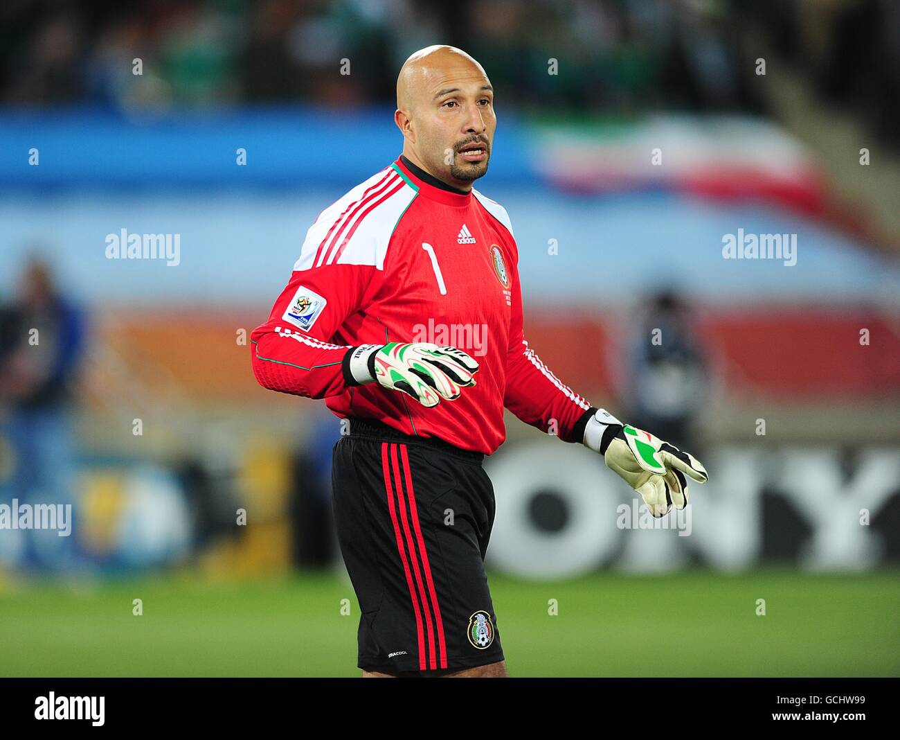 Mexico goalkeeper oscar perez hi-res stock photography and images - Alamy