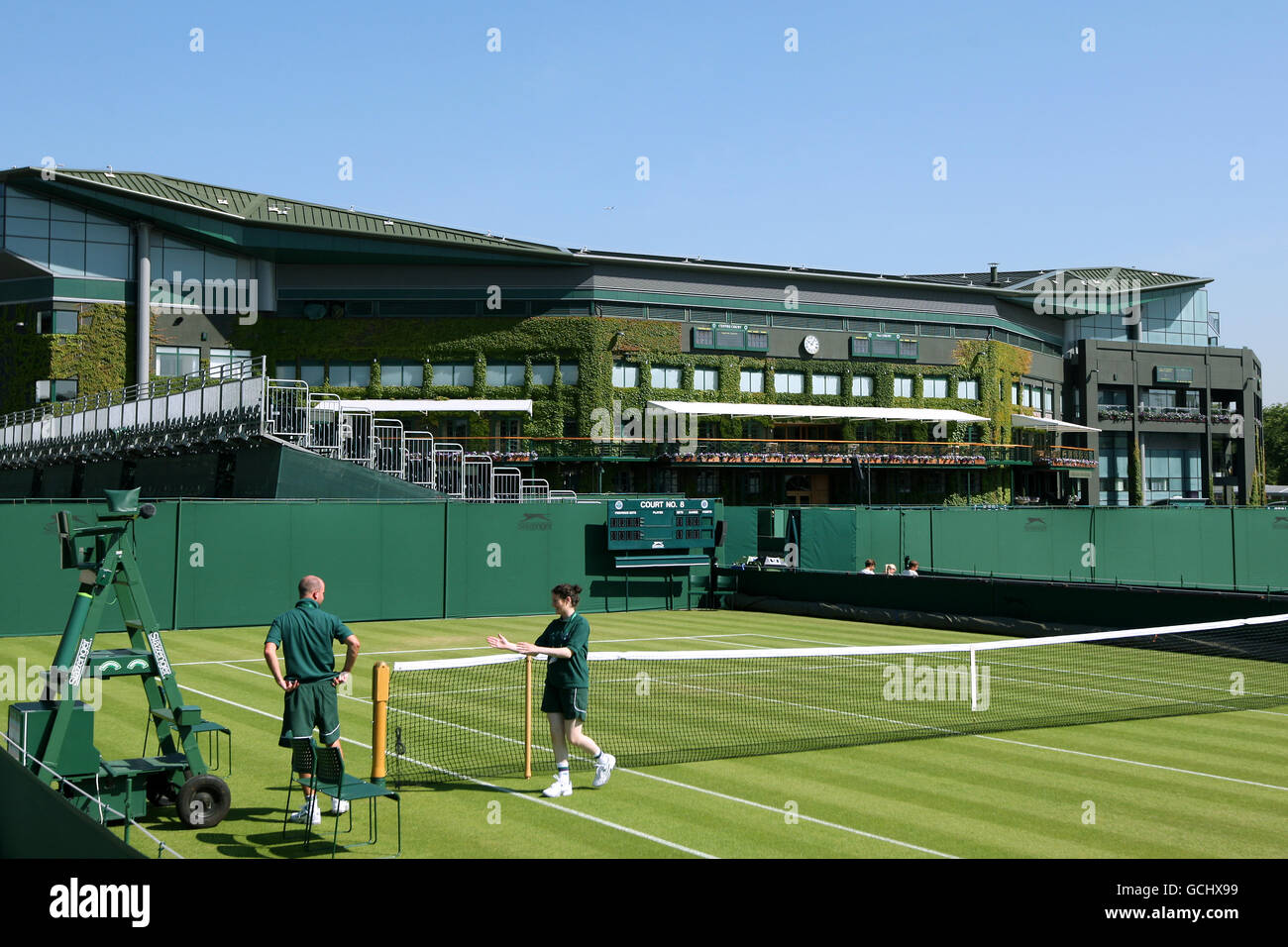 Tennis - 2010 Wimbledon Championships - Day One - The All England Lawn ...