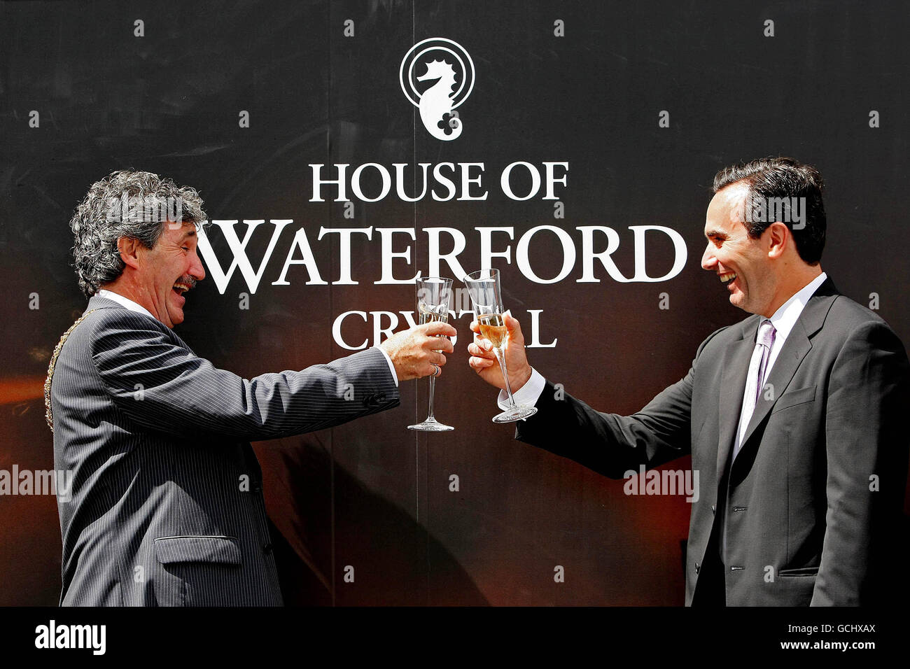 Wwrd holdings limited hi-res stock photography and images - Alamy