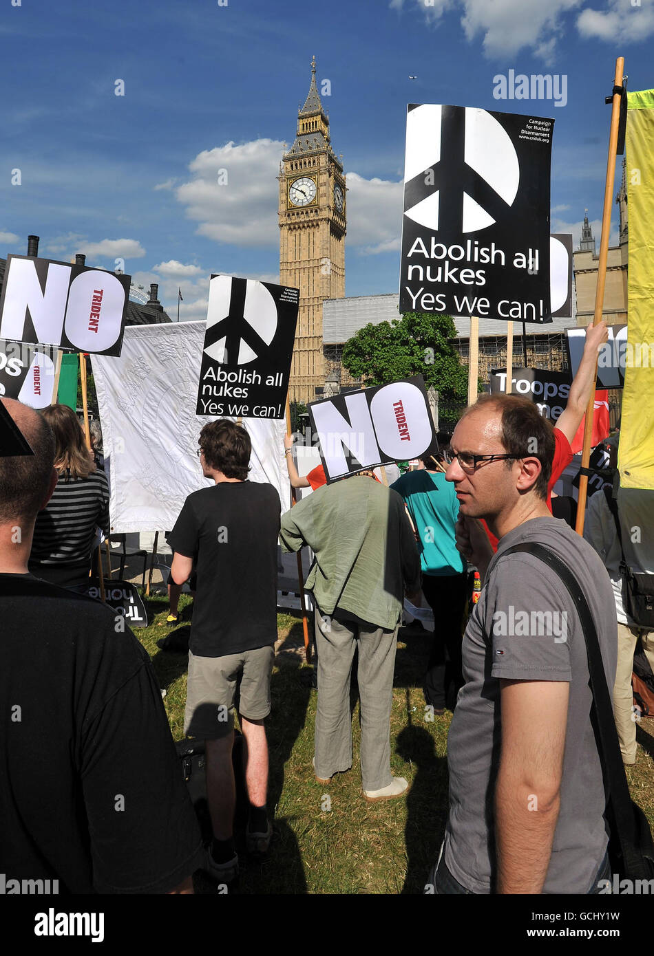 Antiwar placards hi-res stock photography and images - Alamy