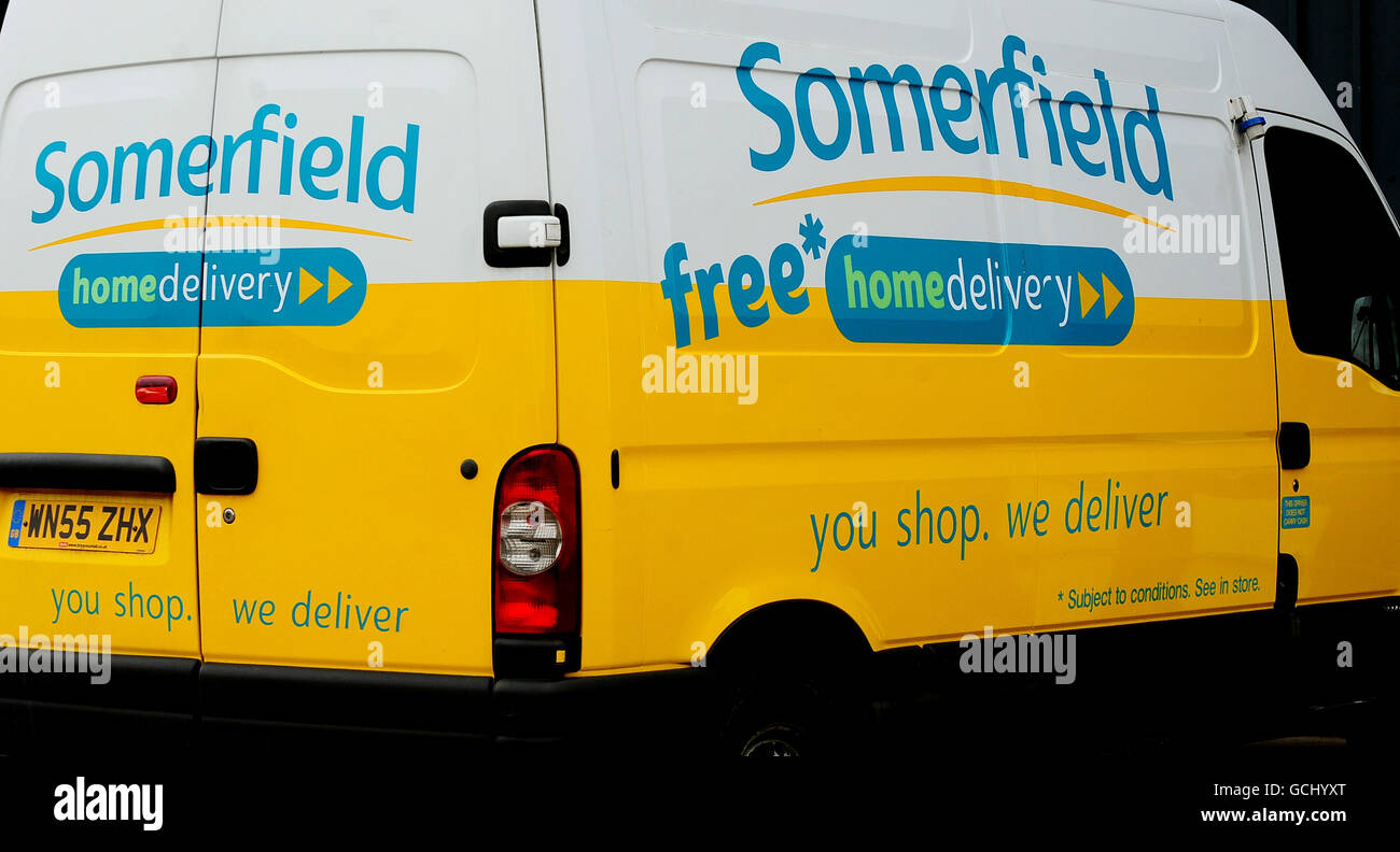 Supermarket Home Delivery Van High Resolution Stock Photography and ...