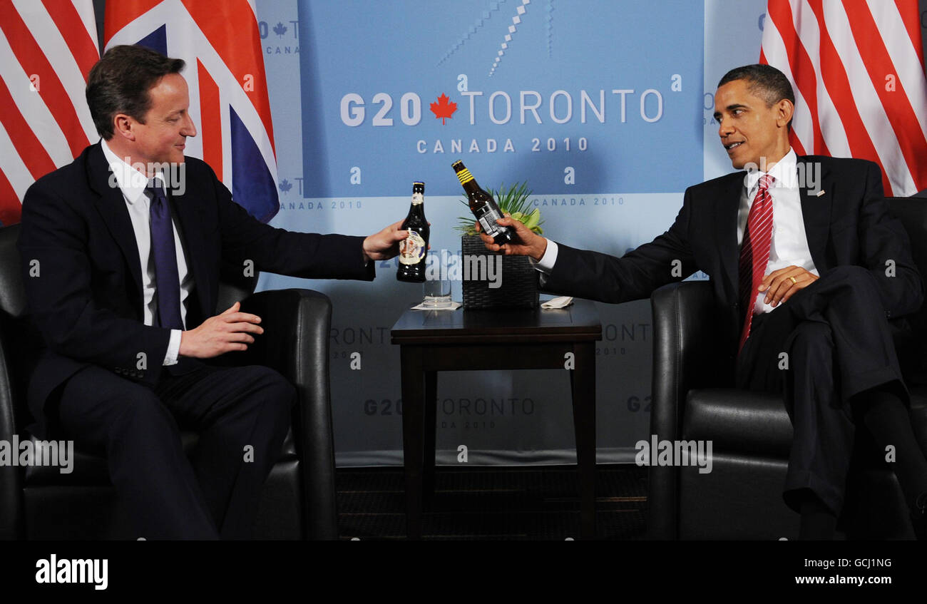 Prime Minister David Cameron and Barack Obama share a beer at the G20 ...