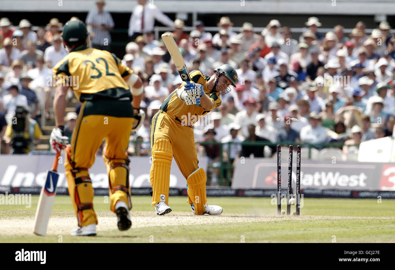 James bollinger hi-res stock photography and images - Alamy