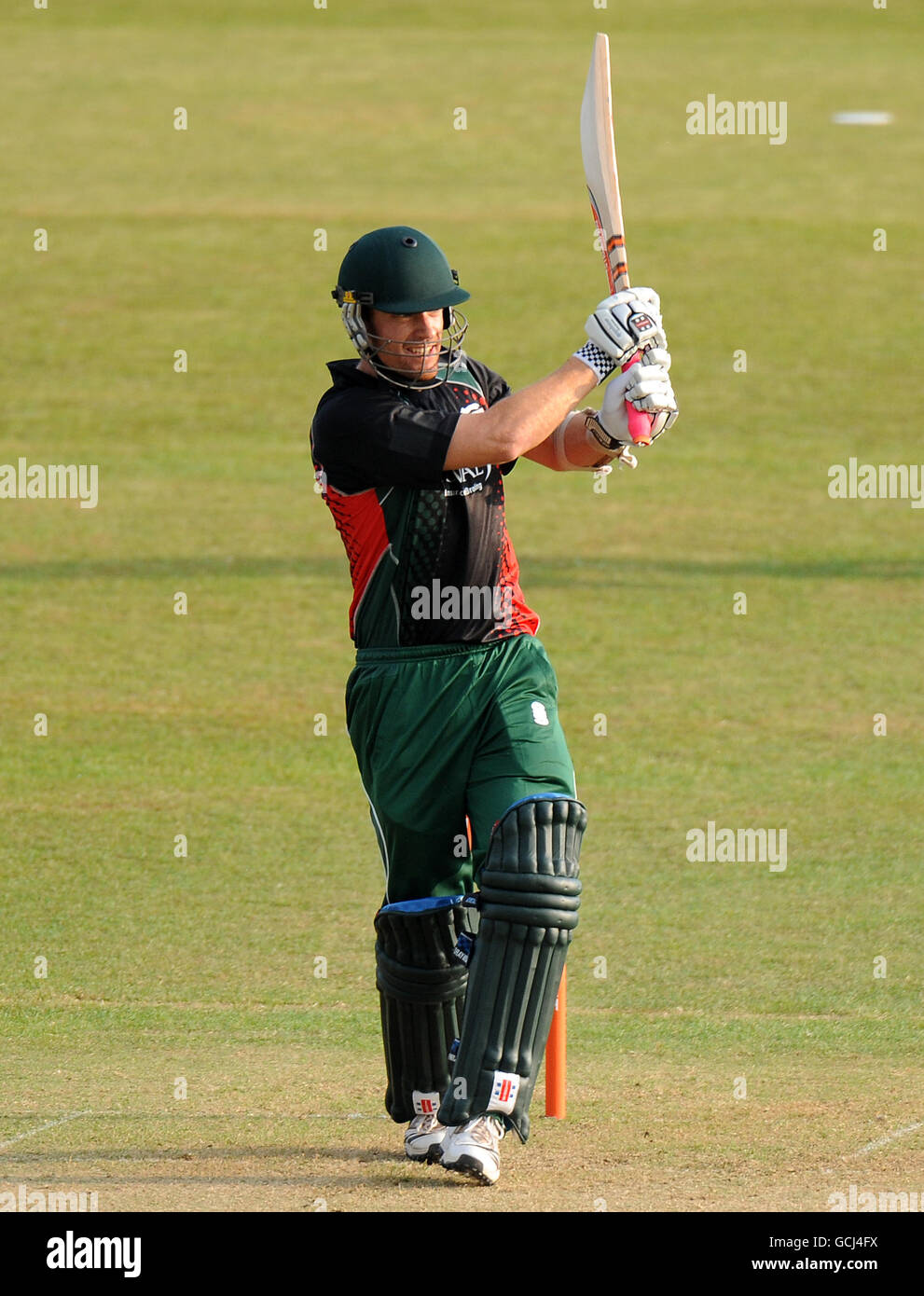 Andrew mcdonald cricket hi-res stock photography and images - Alamy