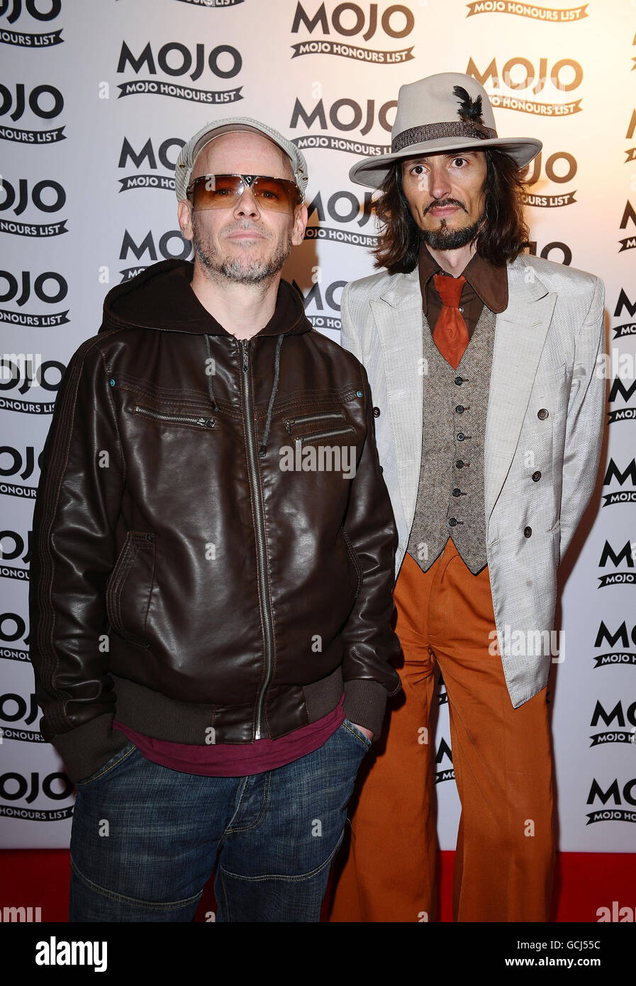 Brian Dougans and Garry Cobain (right) from Amorphous Androgynous ...