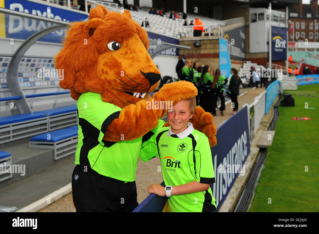Surrey mascot Caesar the Lion (l) with the match day mascot Stock Photo ...