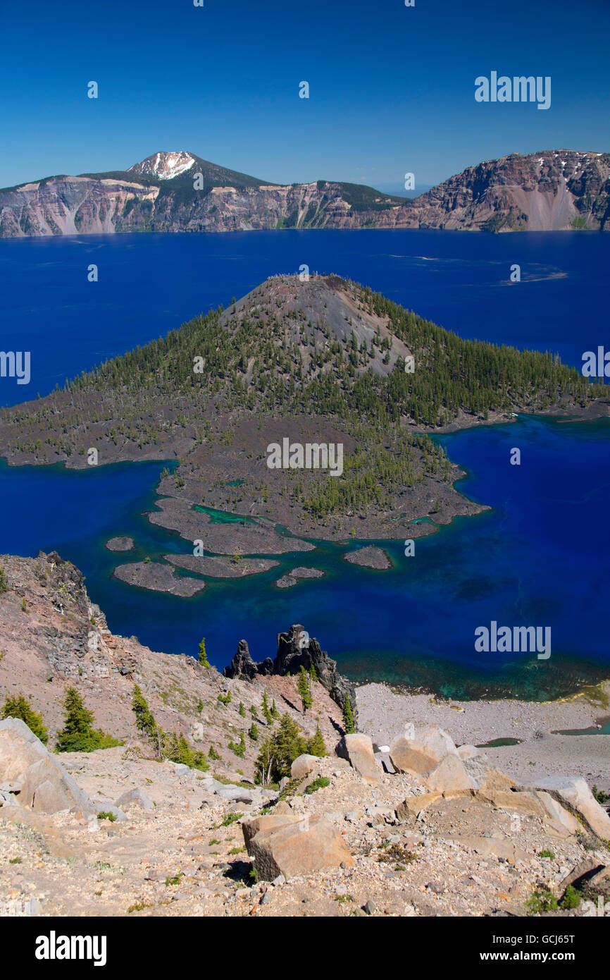 Wizard Island, Crater Lake National Park, Oregon Stock Photo - Alamy