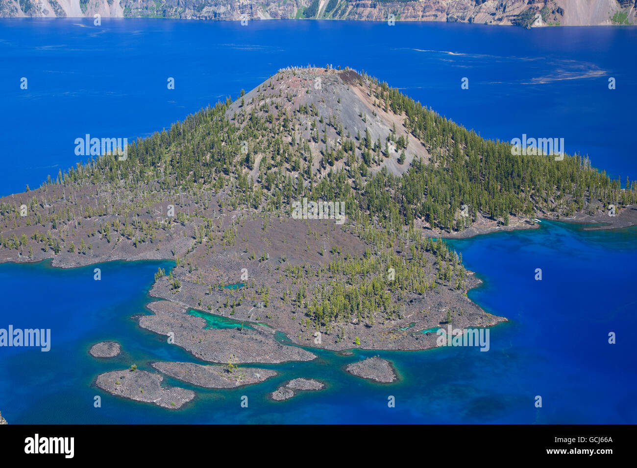 Wizard Island, Crater Lake National Park, Oregon Stock Photo - Alamy