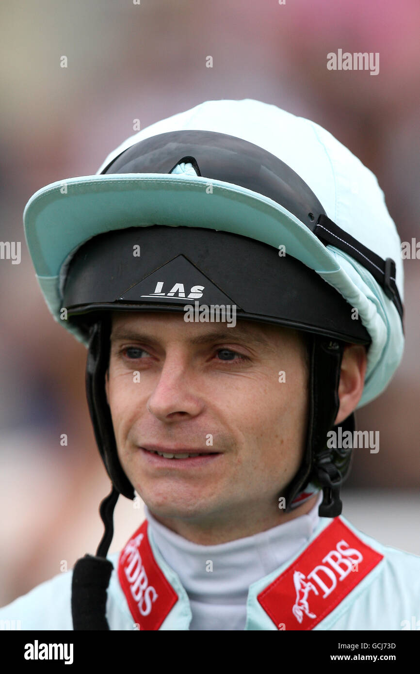 Horse racing family fun day doncaster racecourse hi-res stock ...