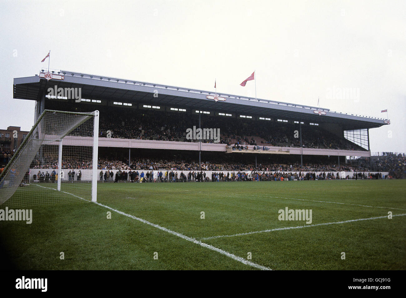 Highbury stadium general view hi-res stock photography and images - Alamy