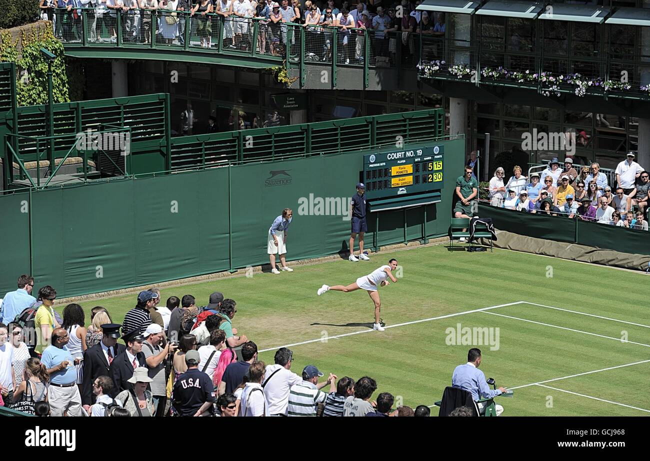 General action from the outside courts hi-res stock photography and ...