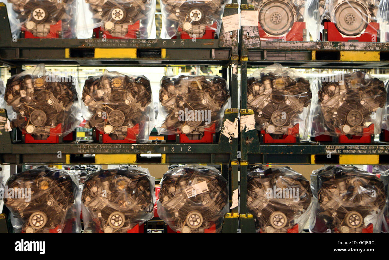 Jaguar v8 engines hi-res stock photography and images - Alamy