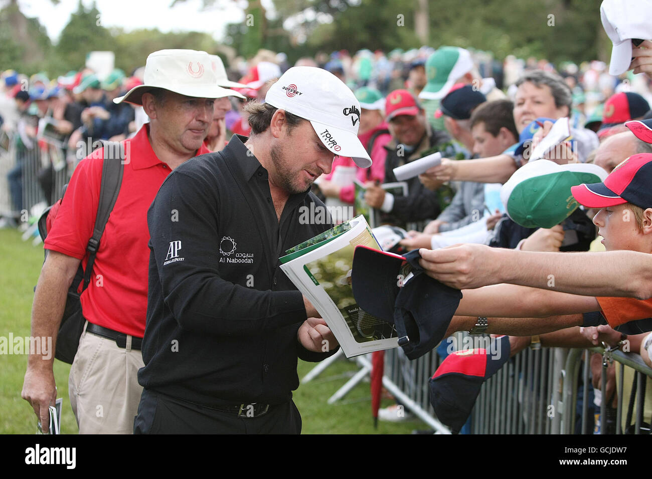 Golf tournament fans hi-res stock photography and images - Alamy
