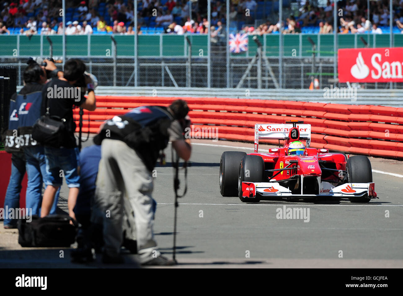 Motor Racing - Santander British Formula One Grand Prix - Practice Day ...