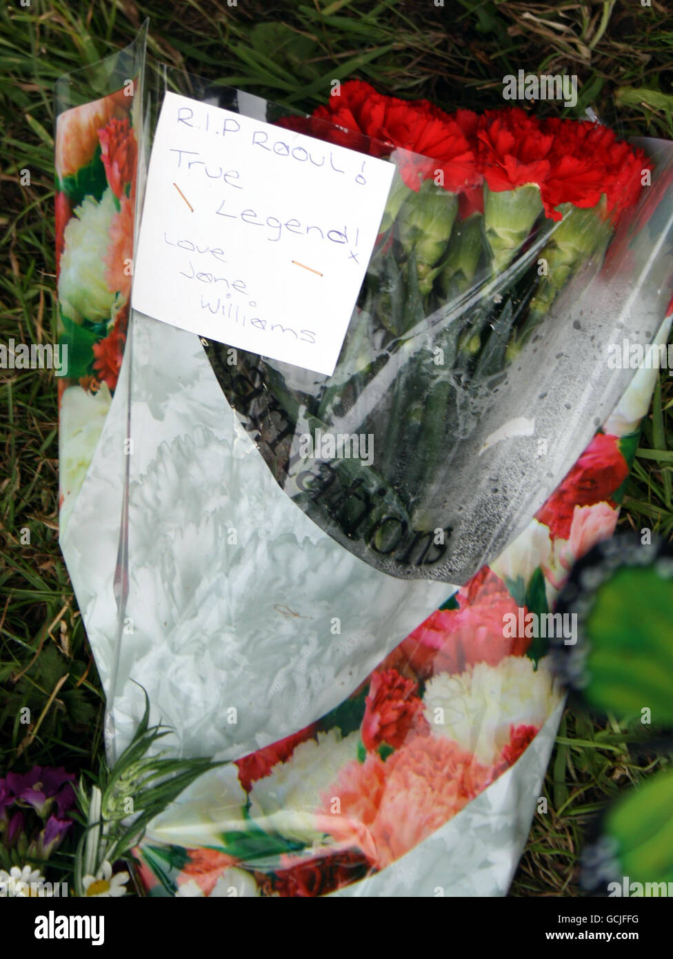 Tributes left at Riverside park, Rothbury, Northumberland. Raoul Moat ...