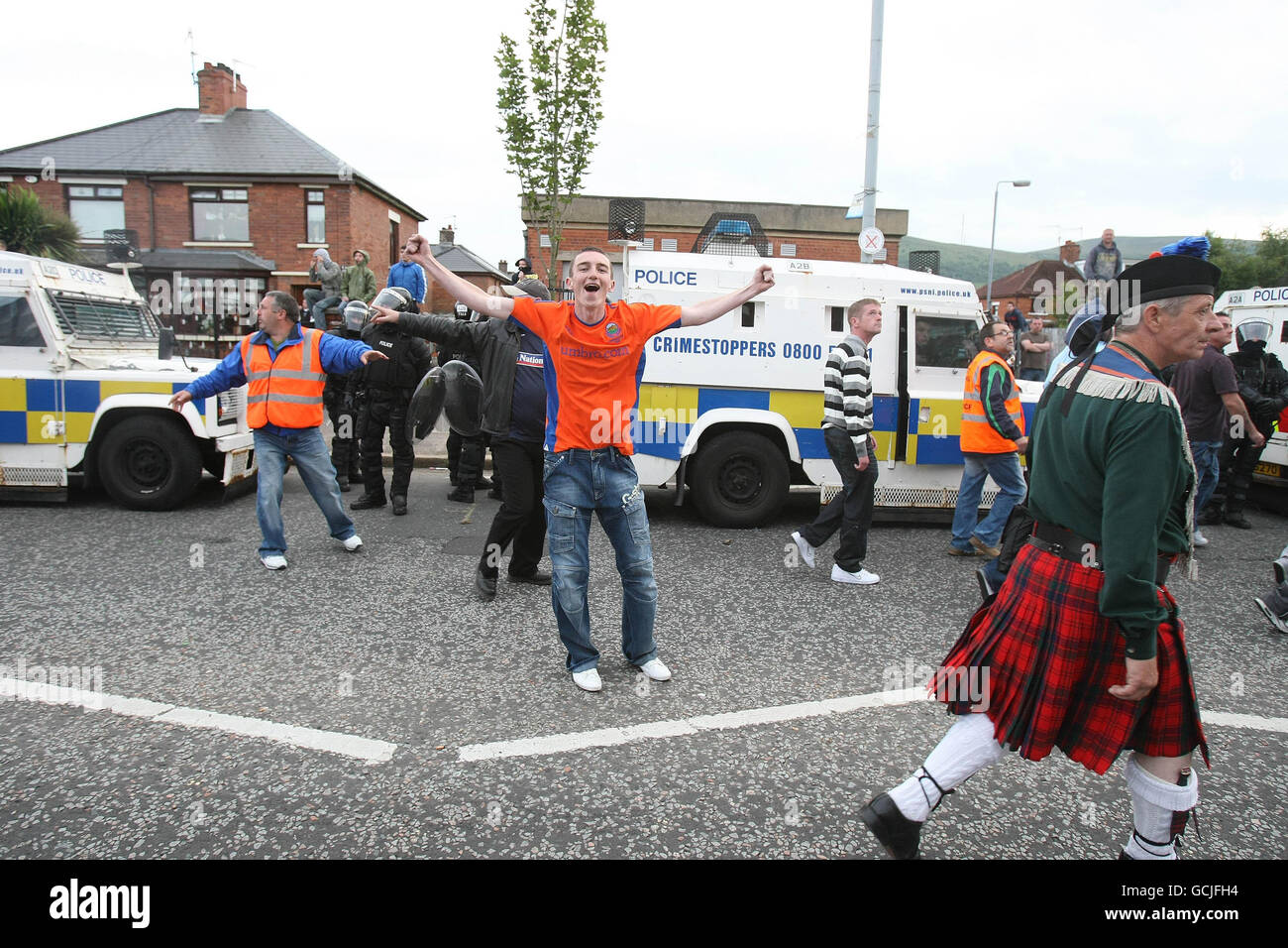 Northern Ireland riots Stock Photo - Alamy