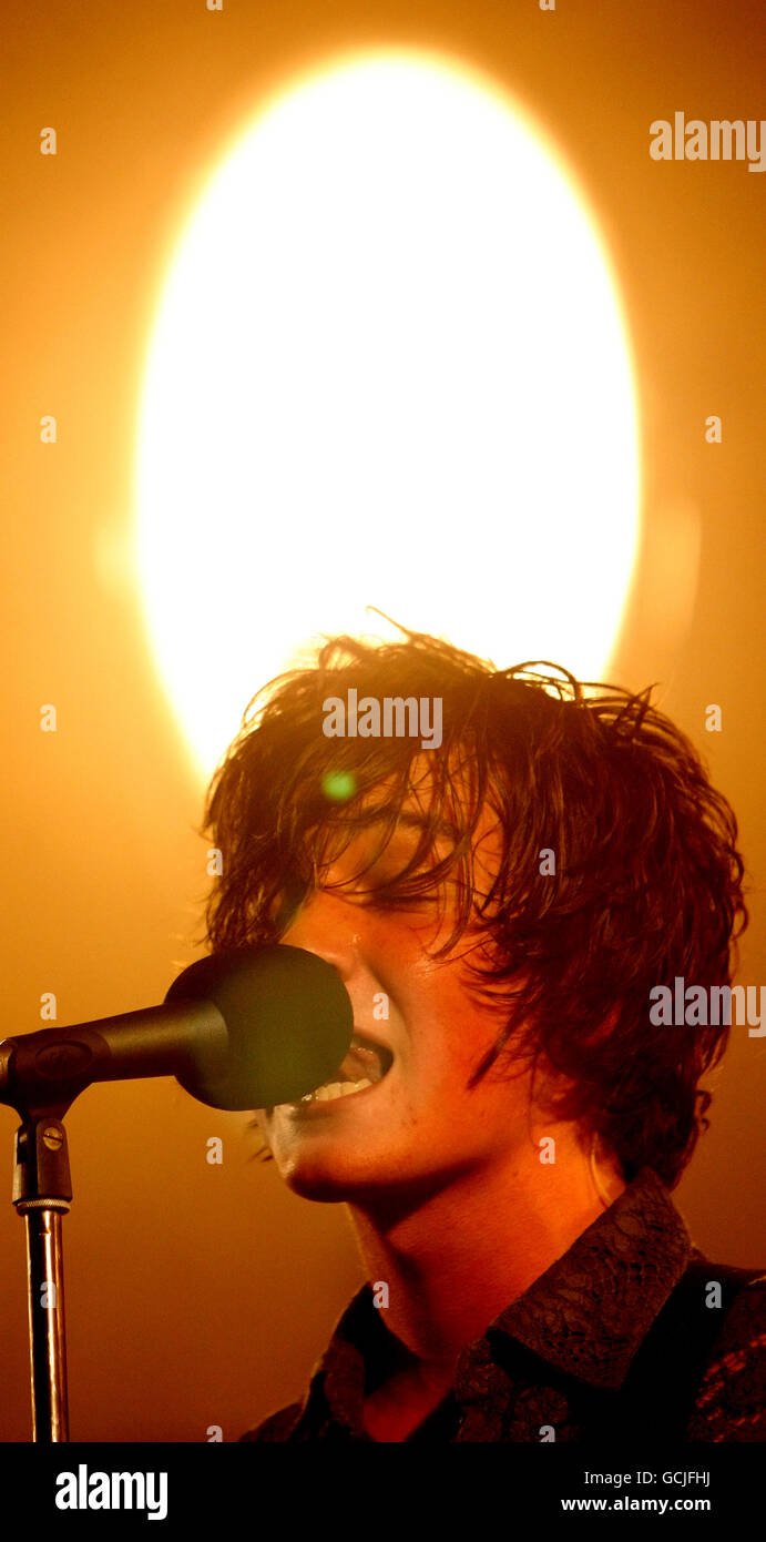 In shepherds bush hi-res stock photography and images - Alamy