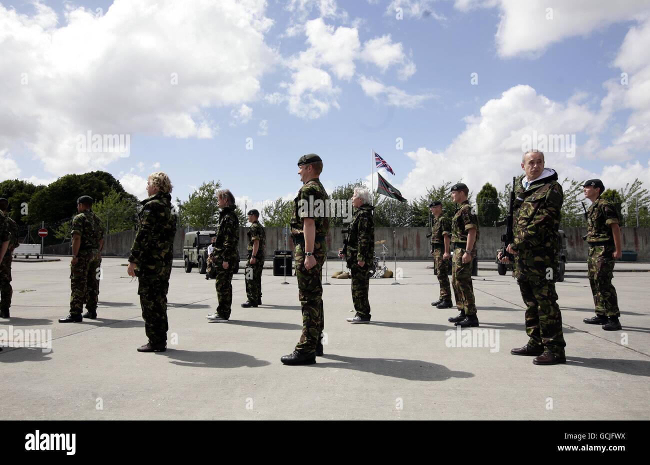 Barracks in bulford hi-res stock photography and images - Alamy